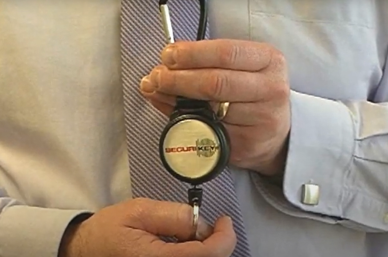 SECURIT KARABINER KEY REEL WITH CORD - Securikey